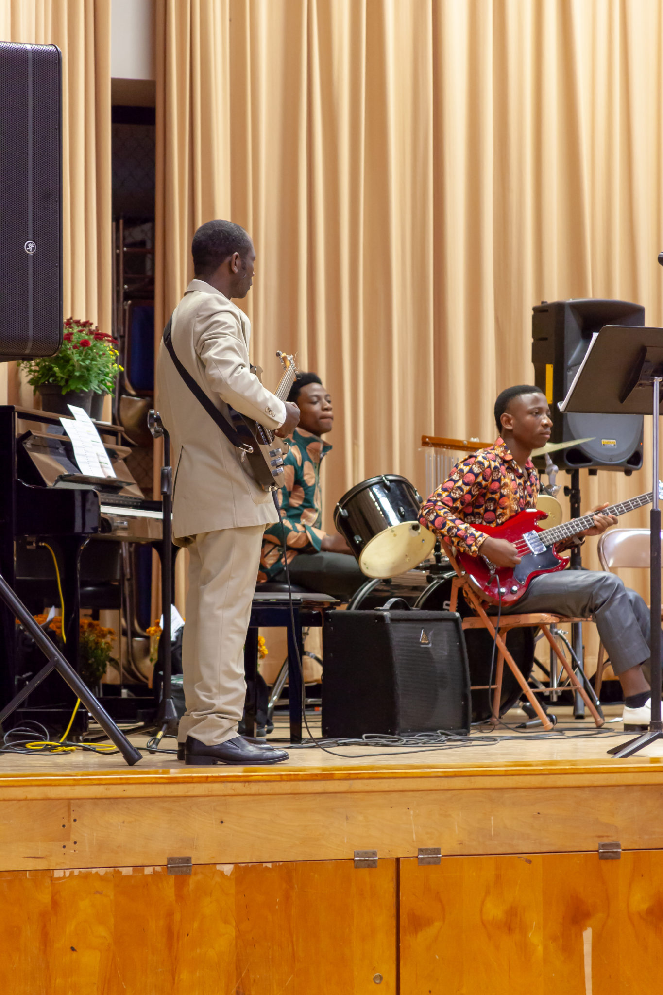 Churches celebrate World Communion Sunday together - Ohio Mennonite ...